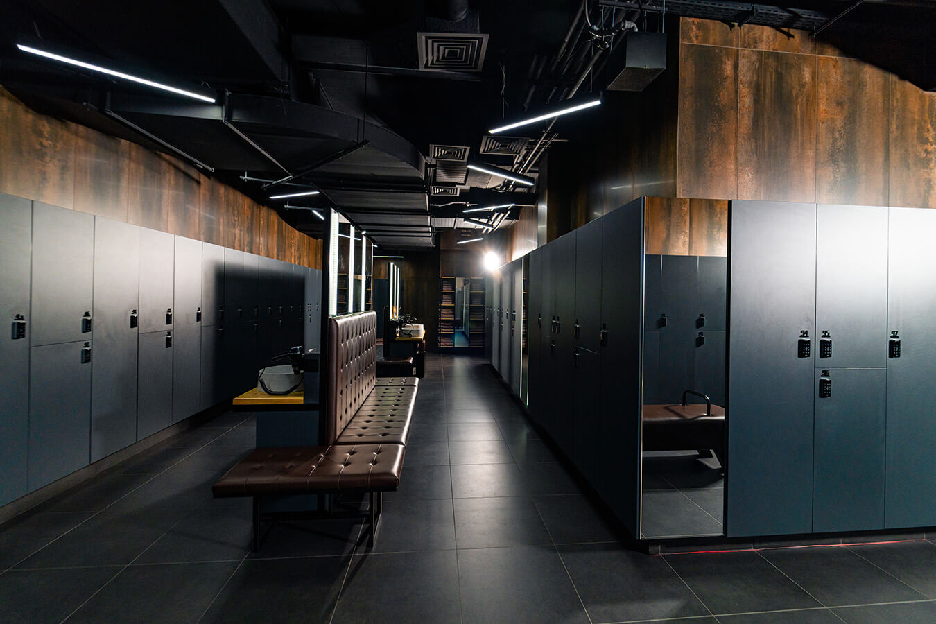 La stanza da bagno in palestra