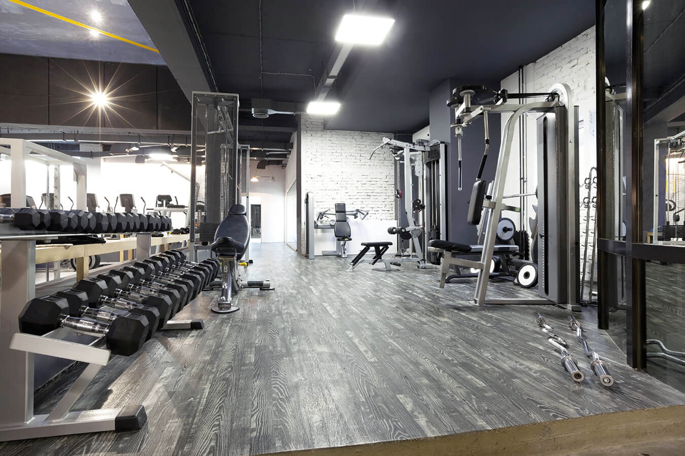 Pavimenti per palestra e sala pesi: scegliere il tipo ideale - La Palestra