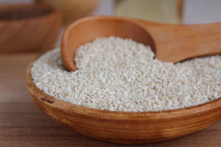 Cuticola di Psillio: proprietà, benefici e modi d'uso - La Palestra